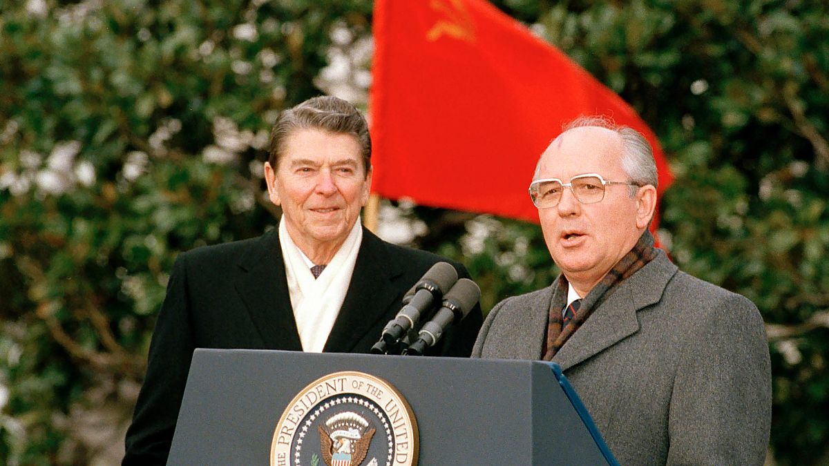 From perestroika to Putin, the life of Mikhail Gorbachev in pictures ...