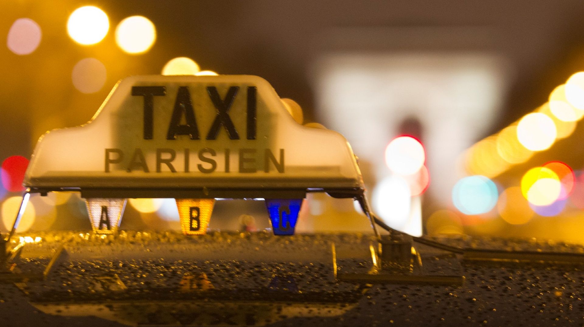 Uber wants the world’s taxis on its app. Paris may be a tough nut to ...