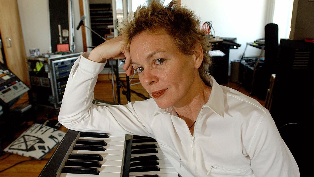 Ars Electronica 2022: Electronic music pioneer Laurie Anderson honoured ...