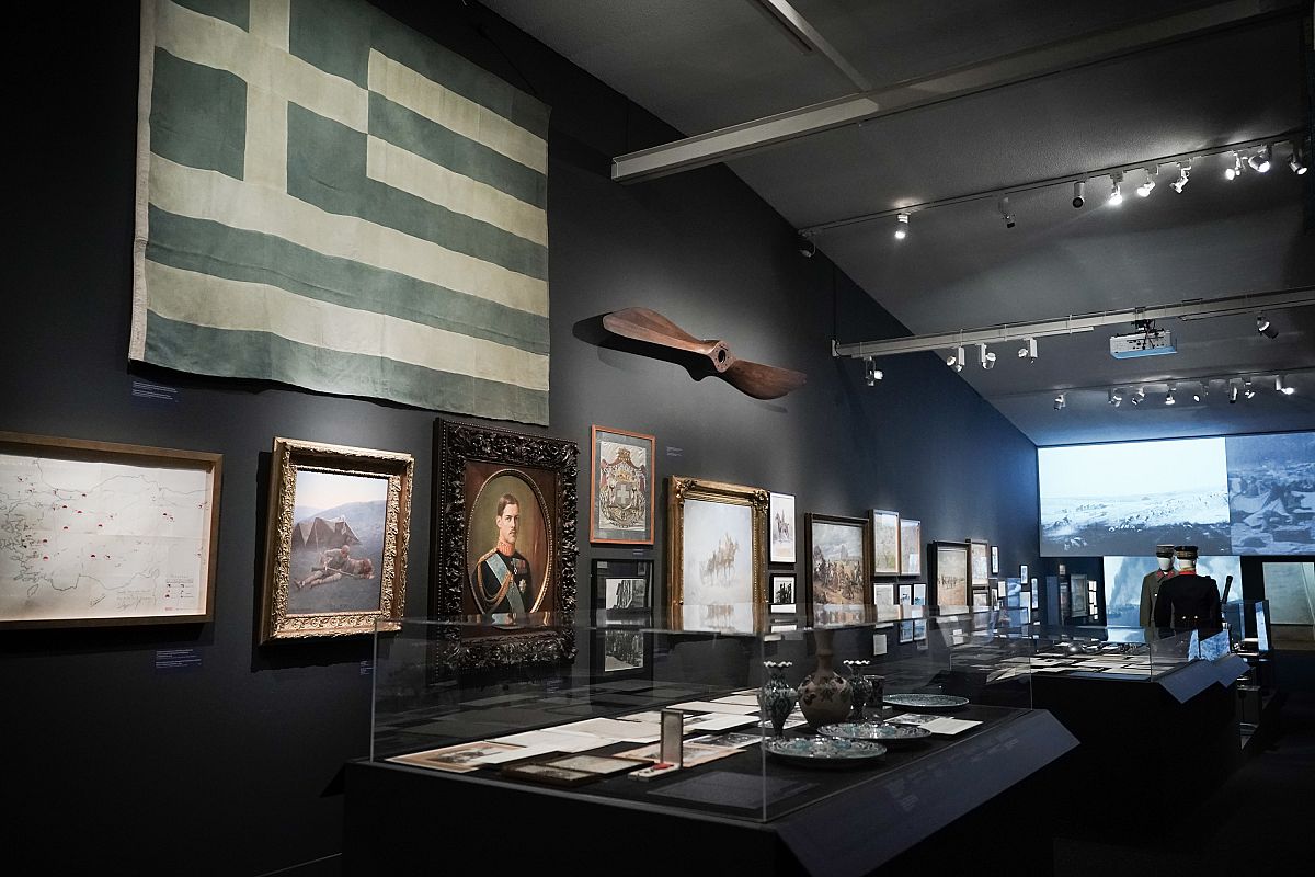 Μουσείο Μπενάκη: Οι μνήμες και η εποποιία του Μικρασιατικού Ελληνισμού ...