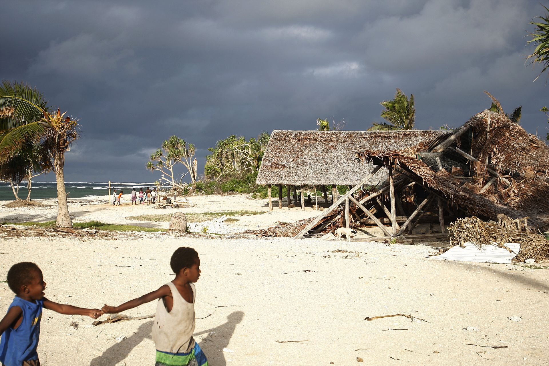 Sea-level rise could sink small islands like Tuvalu. Can they use ocean ...