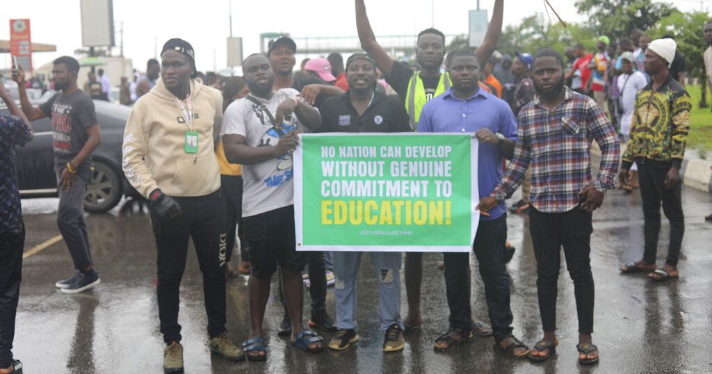 Nigerian students protest 7-month lecturers’ strike | Africanews