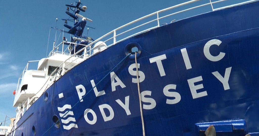 Le Navire Plastic Odyssey, en mission contre la pollution plastique ...