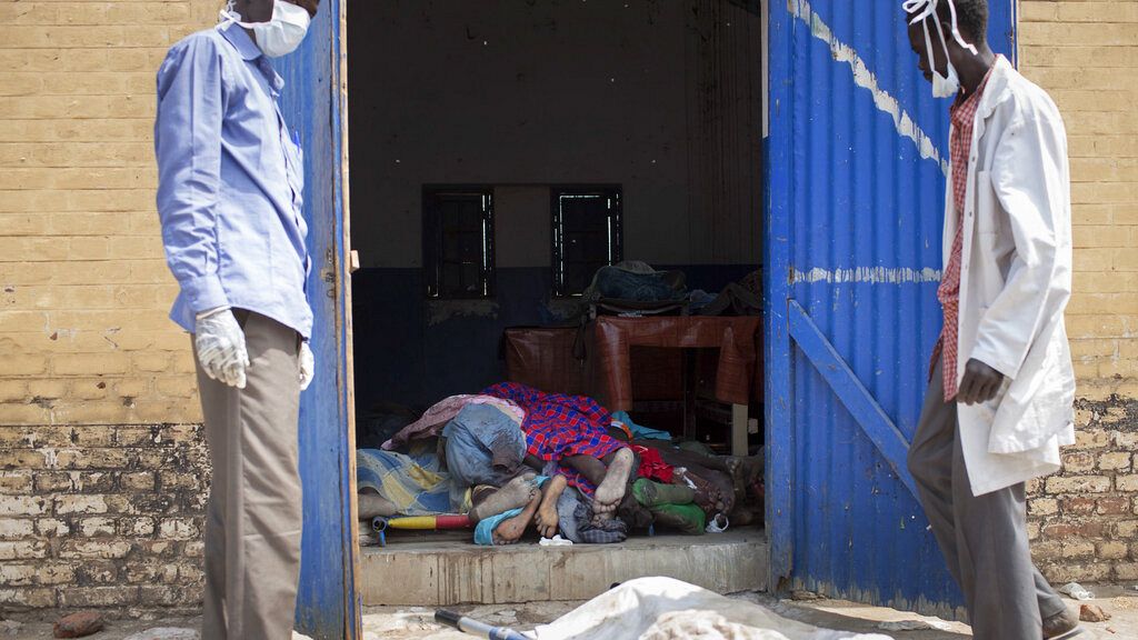 Sudan officials warn of disease from unidentified bodies | Africanews