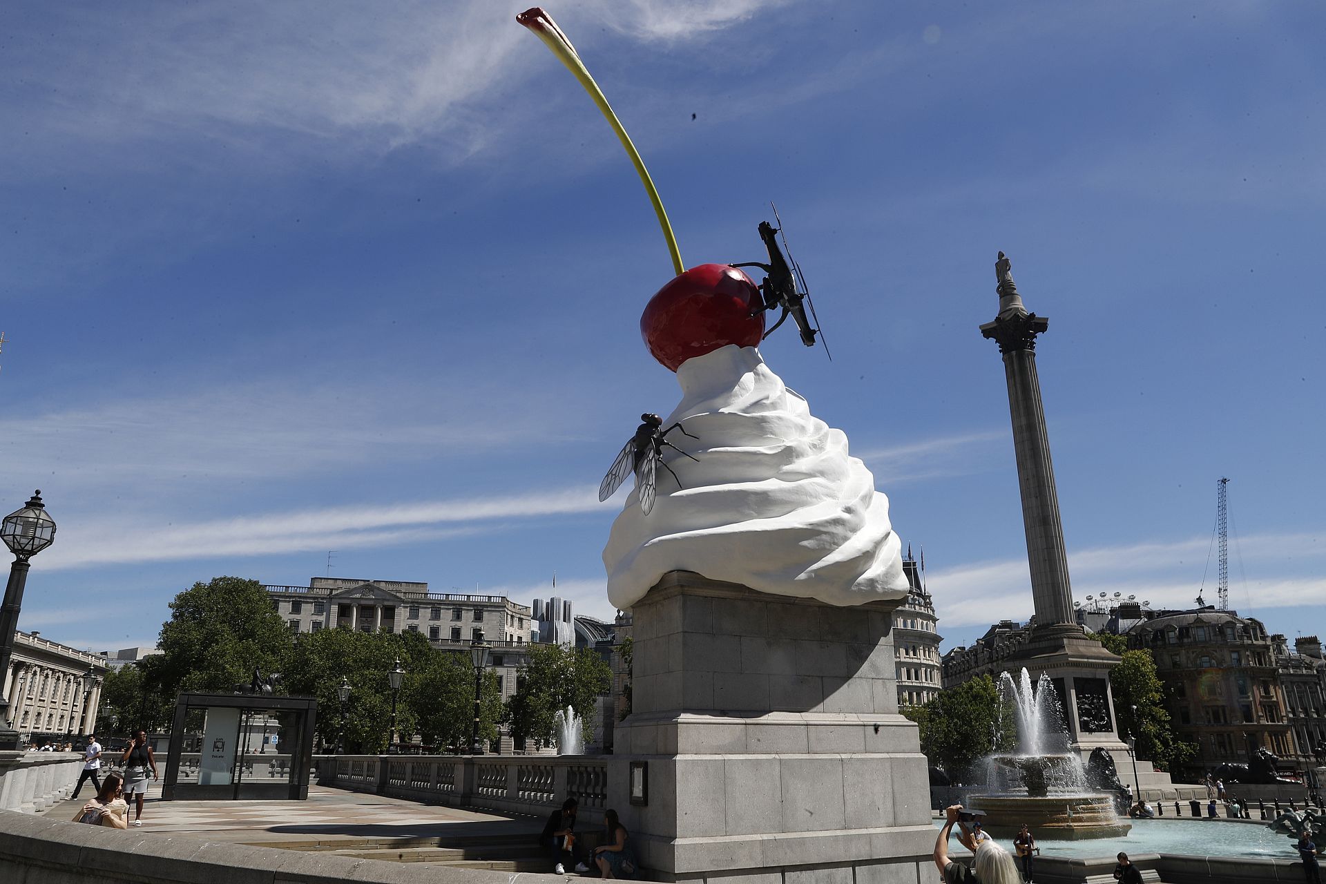 A new fourth plinth statue has arrived in Trafalgar Square celebrating ...
