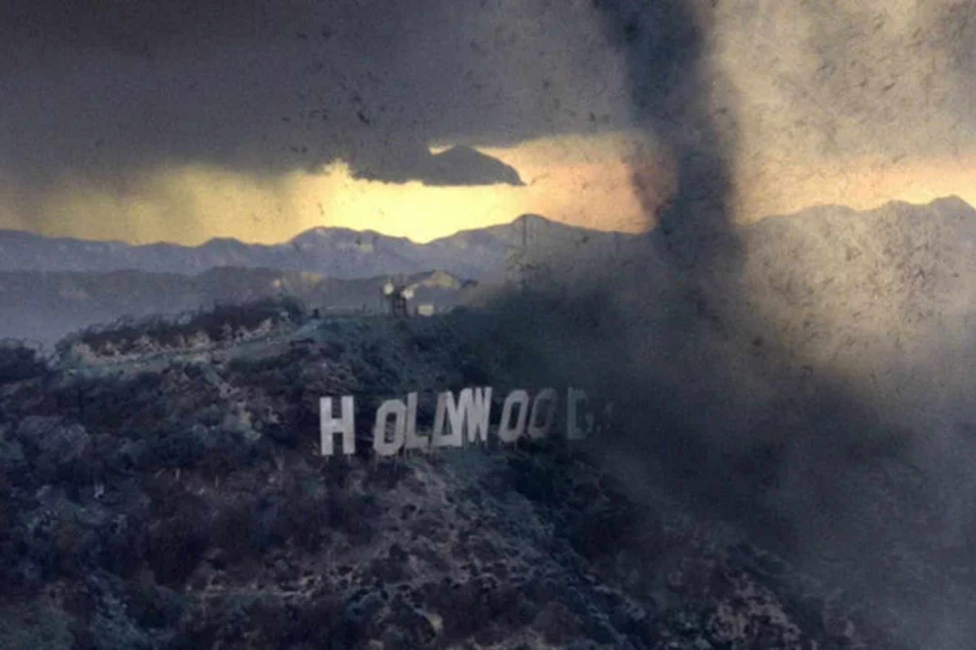 Hollywood’s iconic sign gets a facelift before its 100th birthday ...