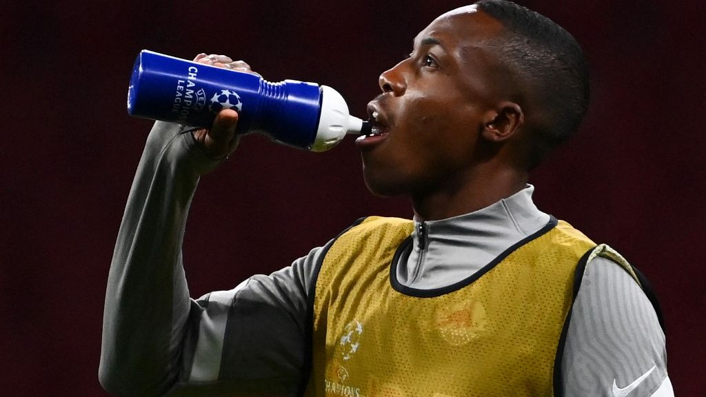 Zambian skipper Enock Mwepu retires at age 24 due to heart condition ...