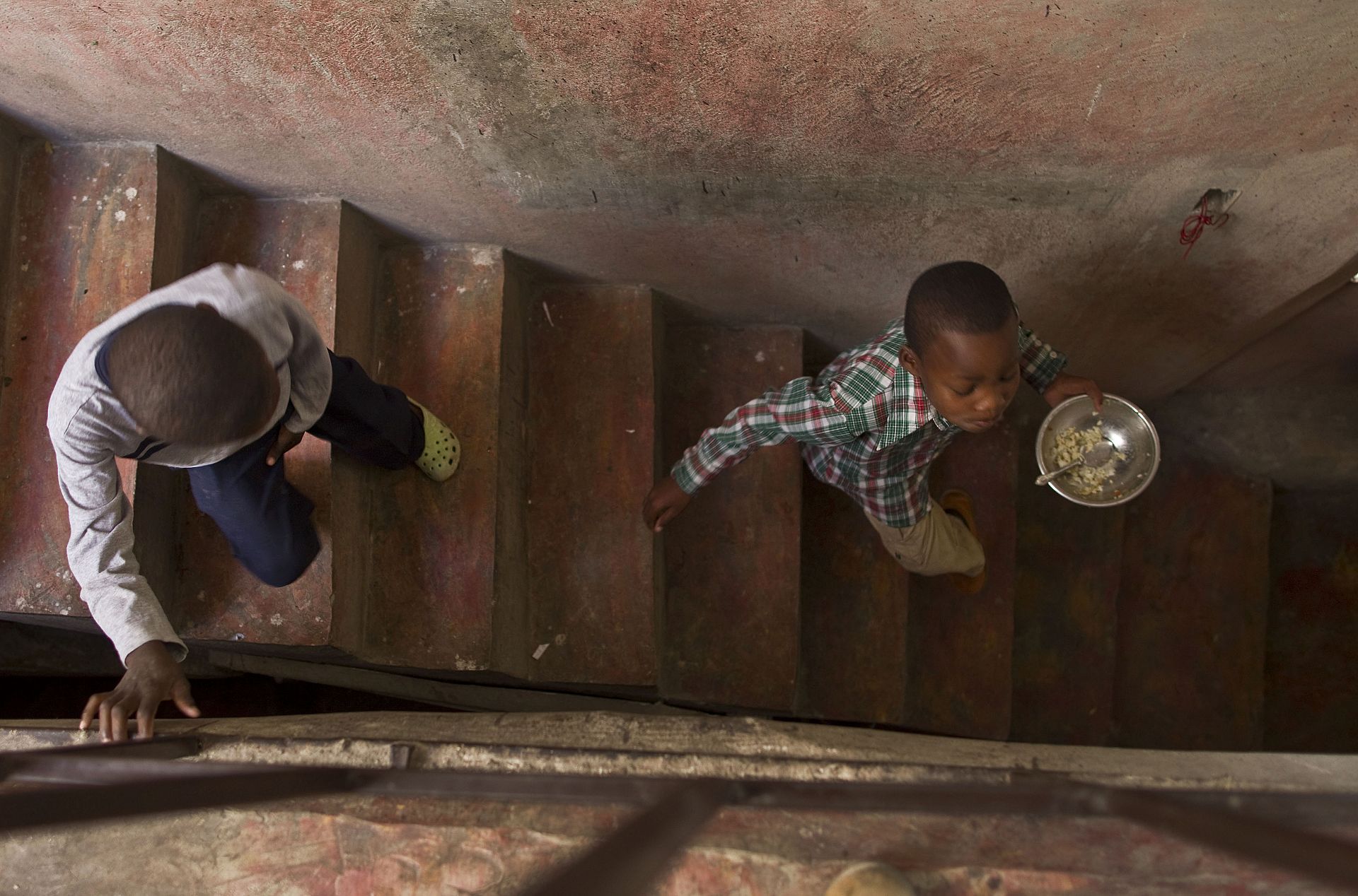 Think twice before becoming a 'voluntourist' at a foreign orphanage ...