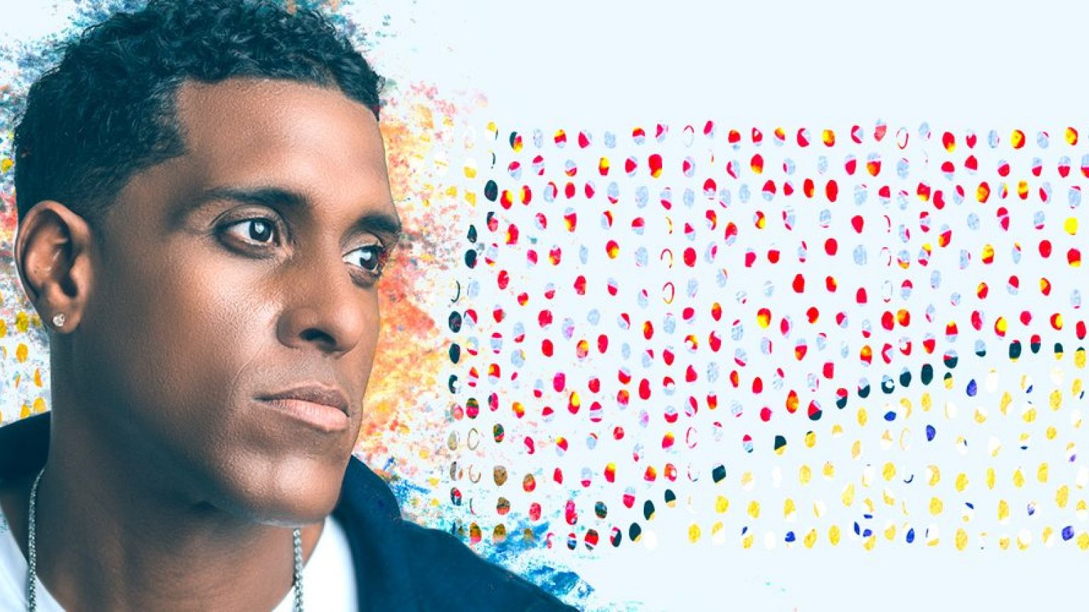 Haitili şarkıcı Mikaben, Paris'te konser sırasında sahnede hayatını ...