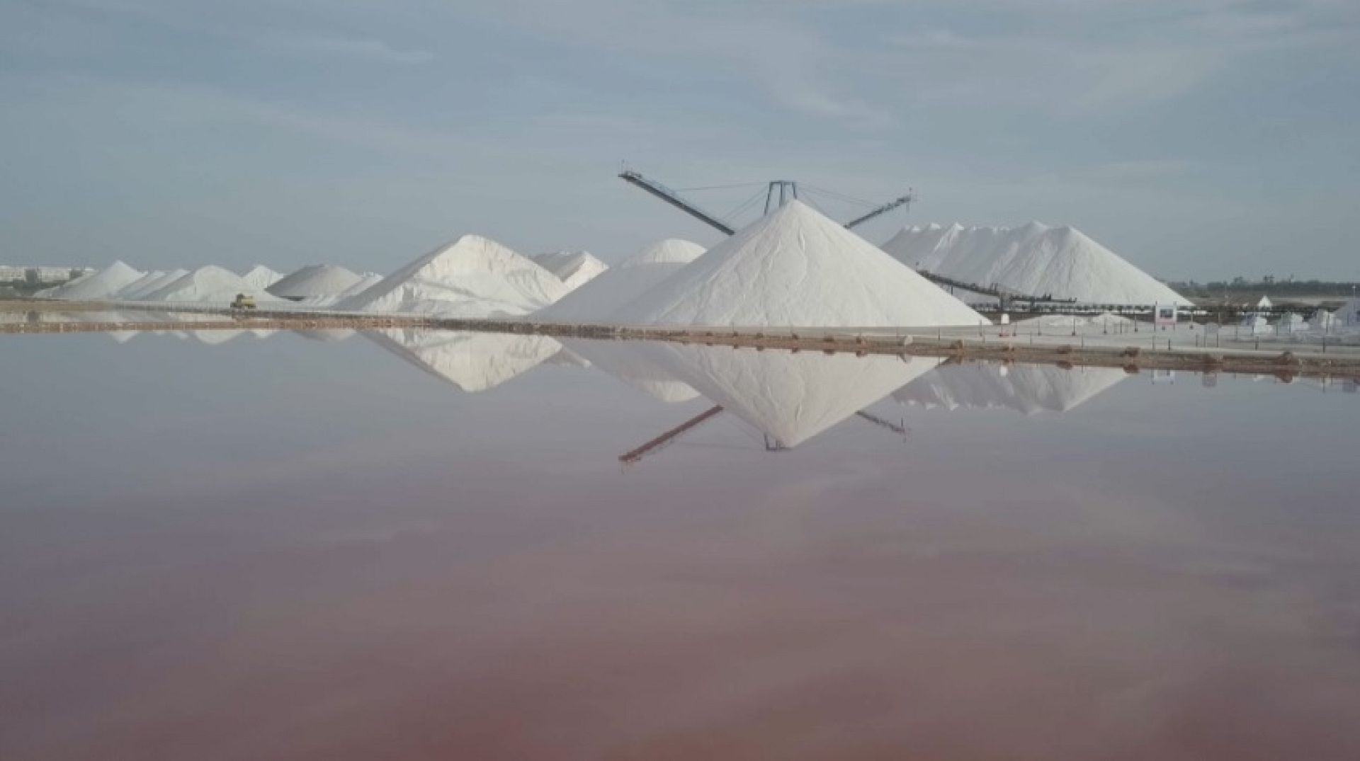 Pink lagoon and flamingoes: the hidden gems of Spain’s Torrevieja ...