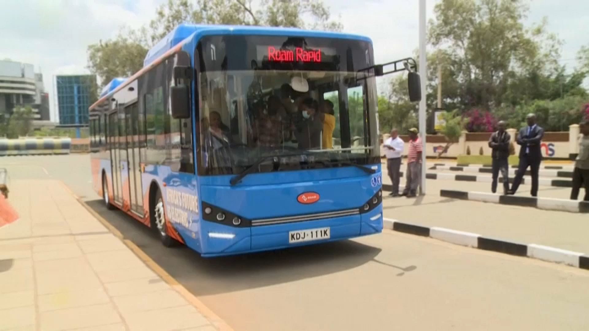 Video. Kenya debuts electric bus in clean energy push | Euronews