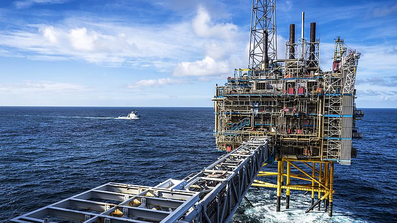 Fears grow as more suspicious drones appear above Norway's offshore facilities | Euronews
