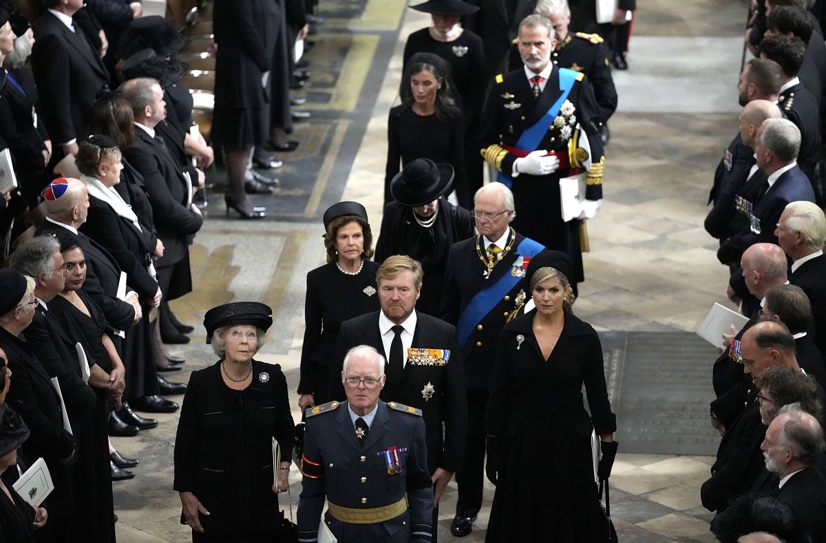 Politics and popularity: Why are there still so many monarchies in ...