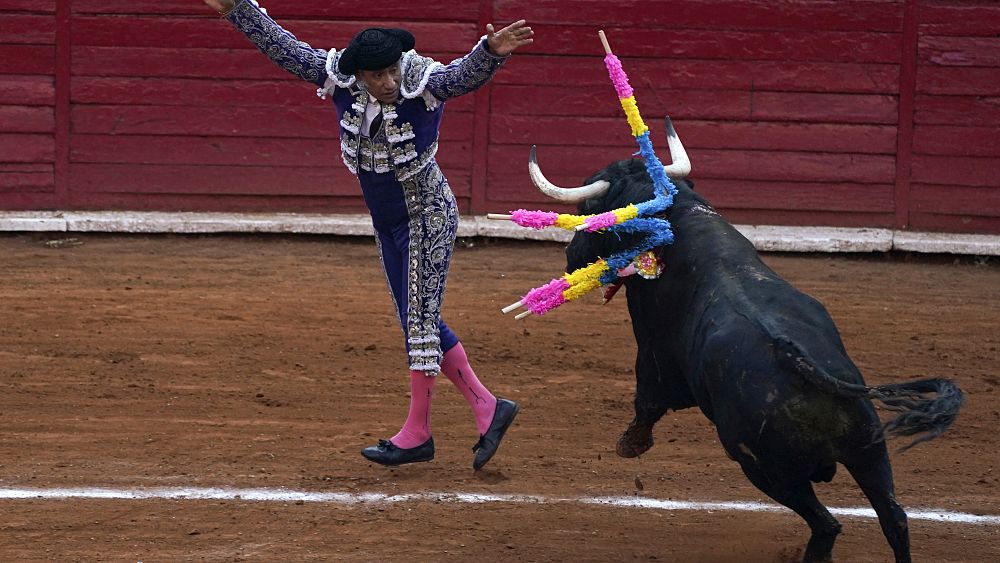 Touradas de volta à praça de Acho em Lima | Euronews