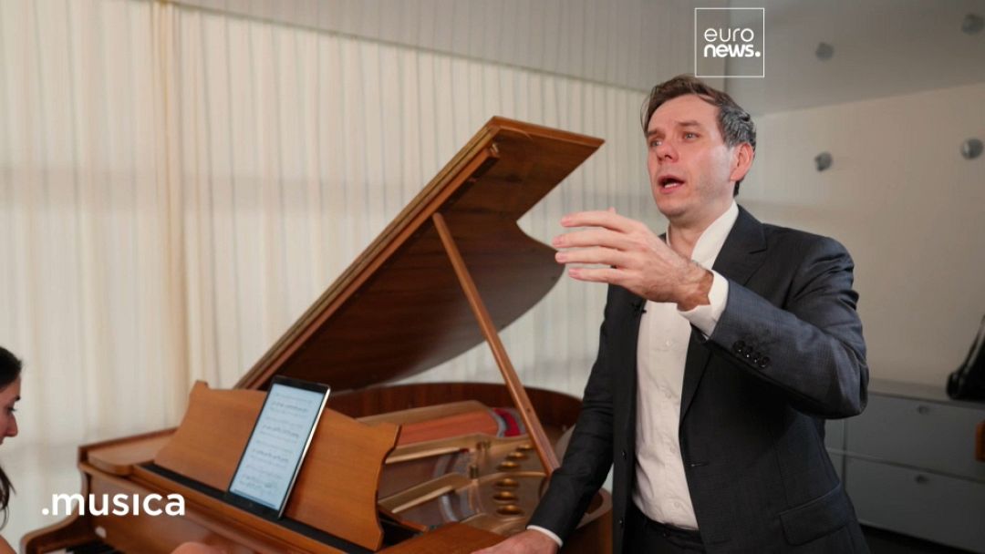 I segreti di un tenore: come fanno a cantare gli acuti? | Euronews