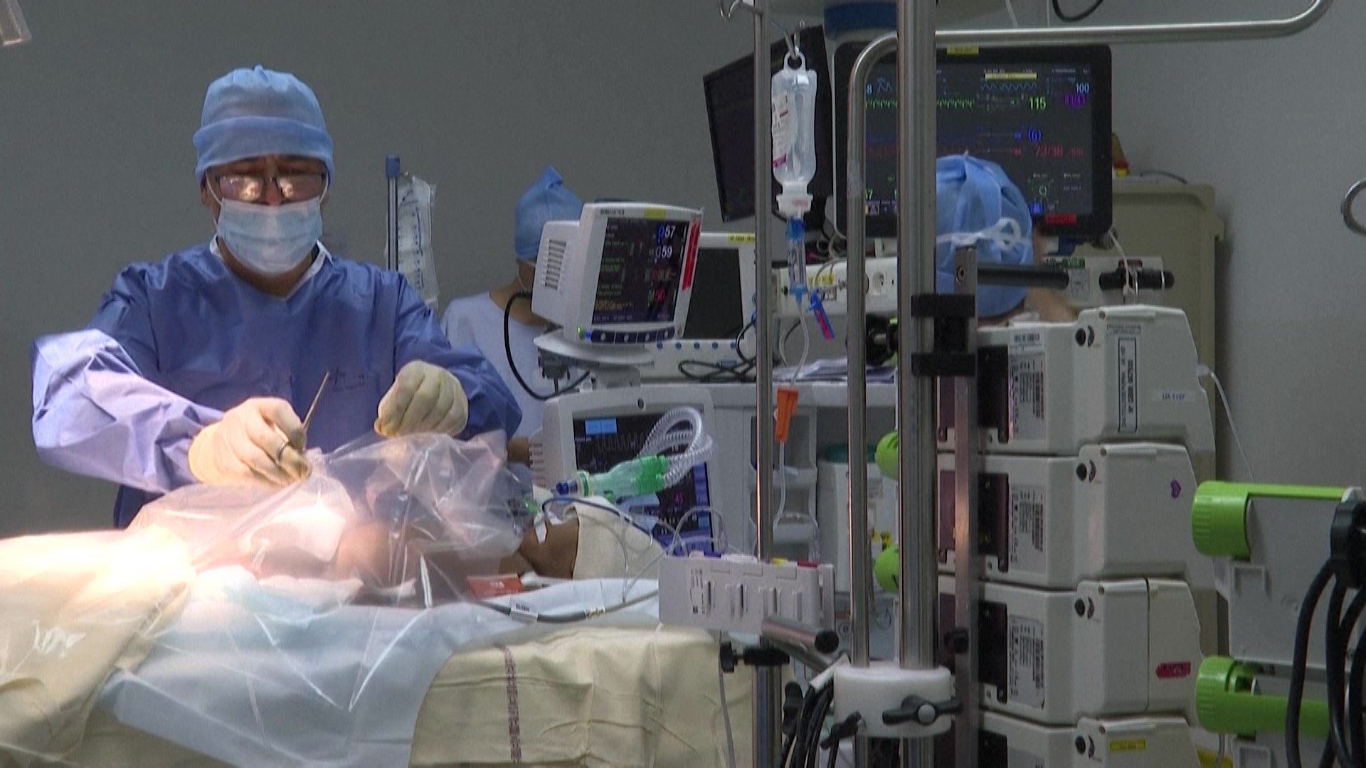 New miniature 3D heart probe can improve open heart surgery in babies ...