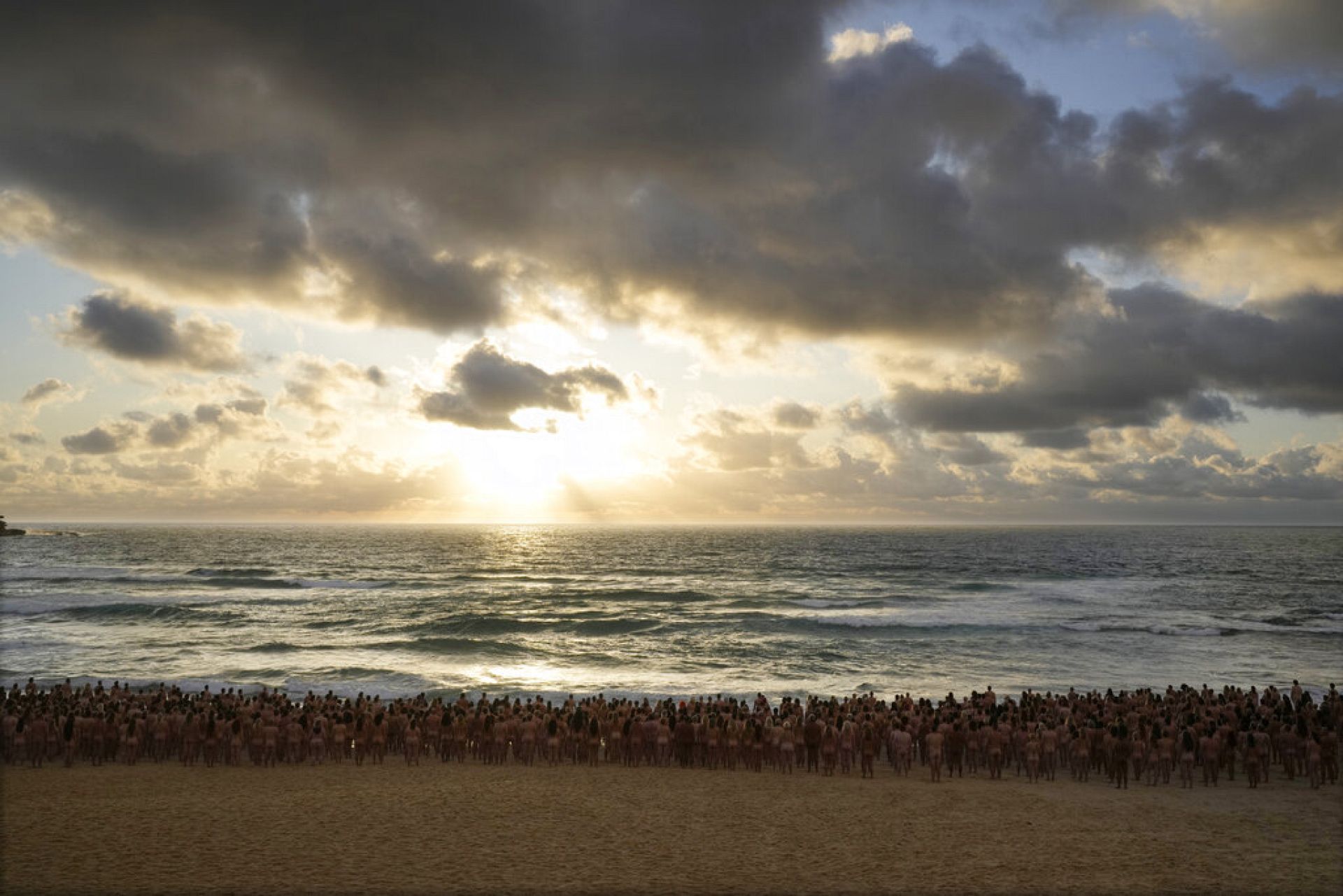Erstmals 2.500 Menschen nackt am Bondi Beach - einige der besten Bilder | Euronews