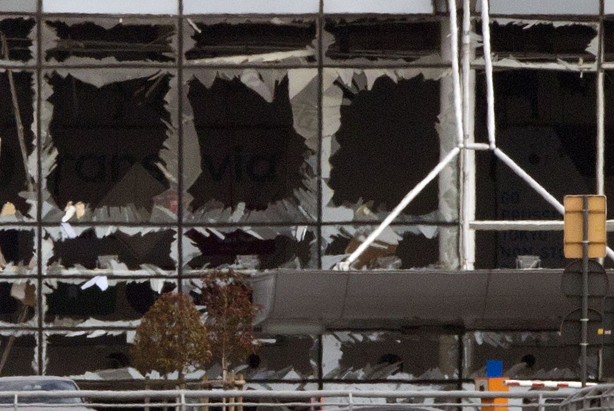 2016 Brussels bombings: Ten men go on trial over airport and metro ...