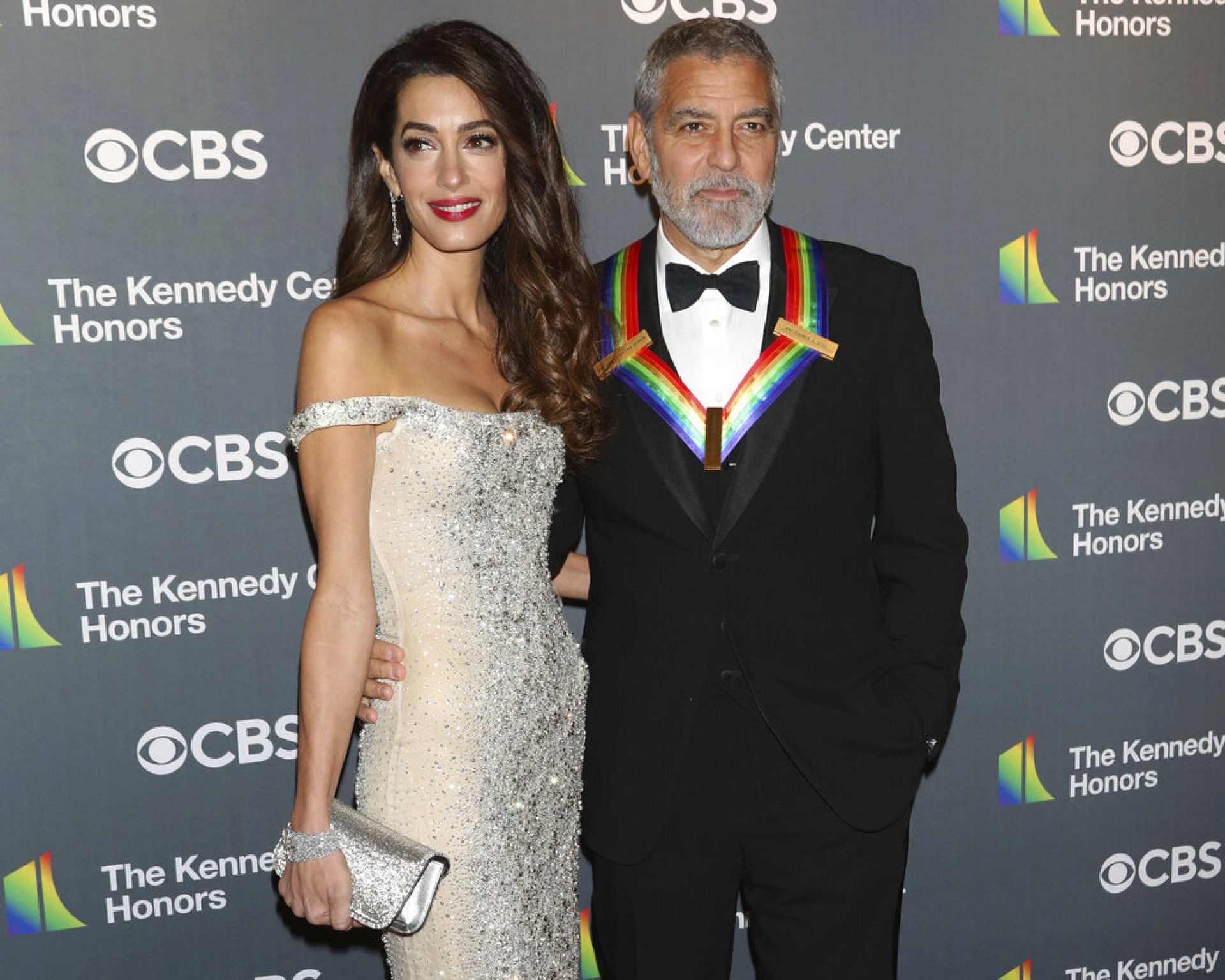 A U2 és George Clooney is életműdíjat kapott idén a Kennedy Központtól ...