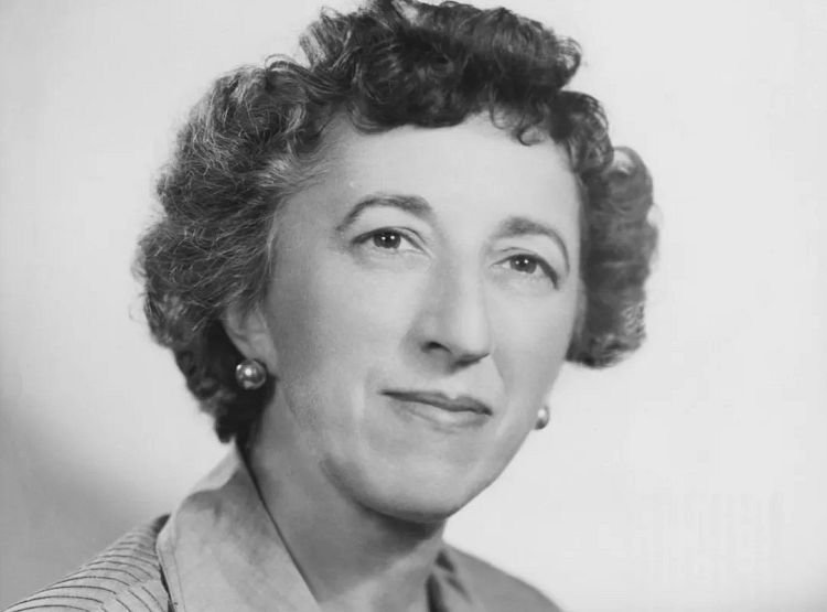 CULTURE RE-VIEW: Remembering the great Margaret Hamilton | Euronews