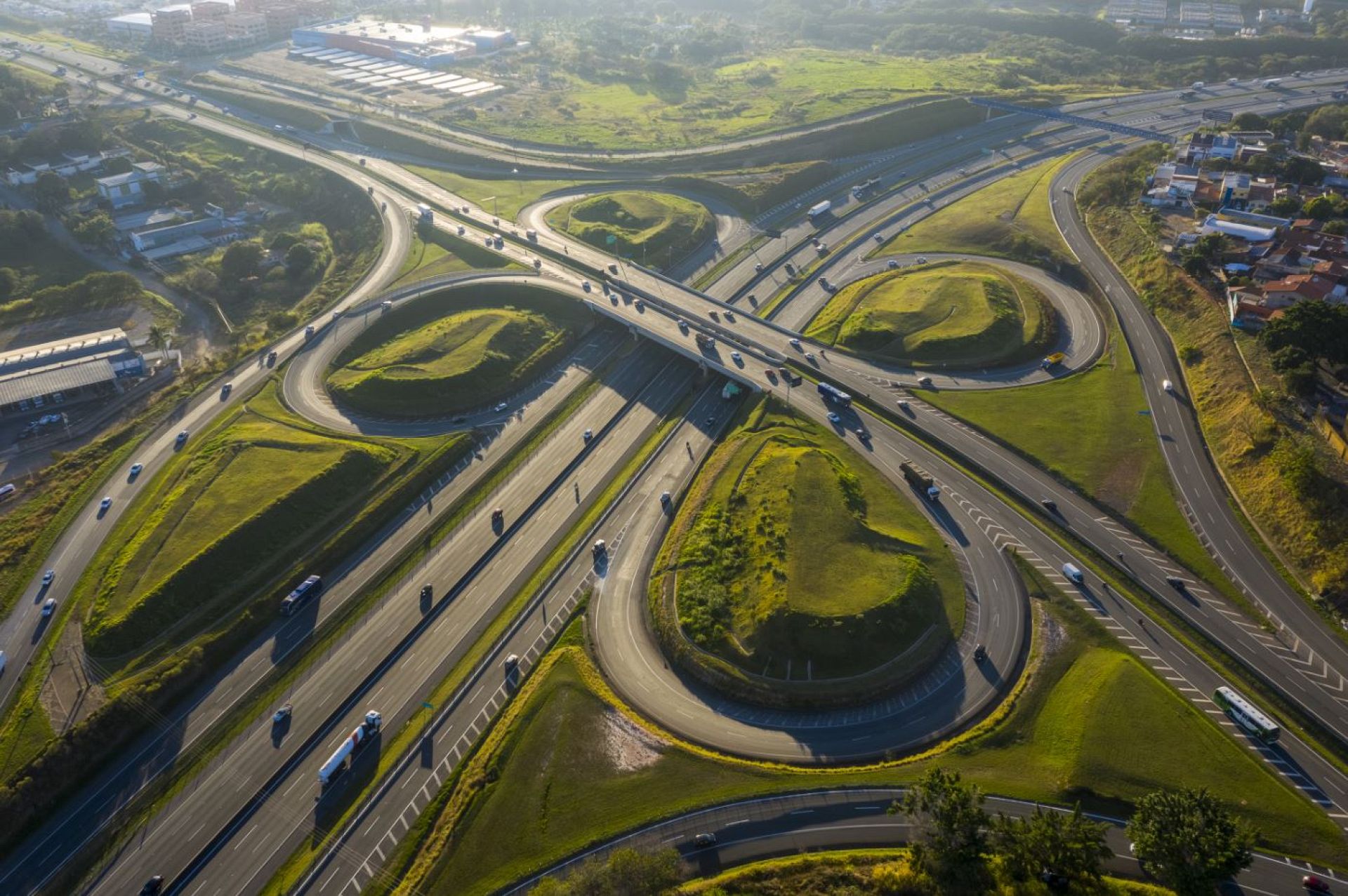 Brasil invita a invertir en infraestructuras y energías renovables ...