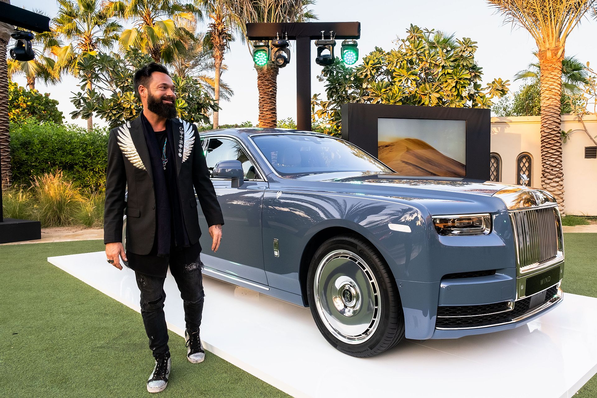 Humanity in art and six-modified Rolls-Royces: the beautiful charitable ...