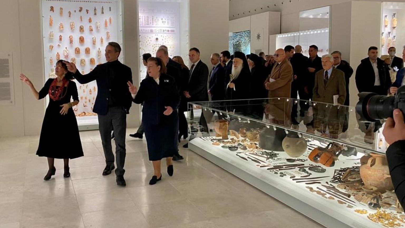 Βεργίνα: Το νέο Μουσείο Αιγών εγκαινίασε ο Κυριάκος Μητσοτάκης | Euronews