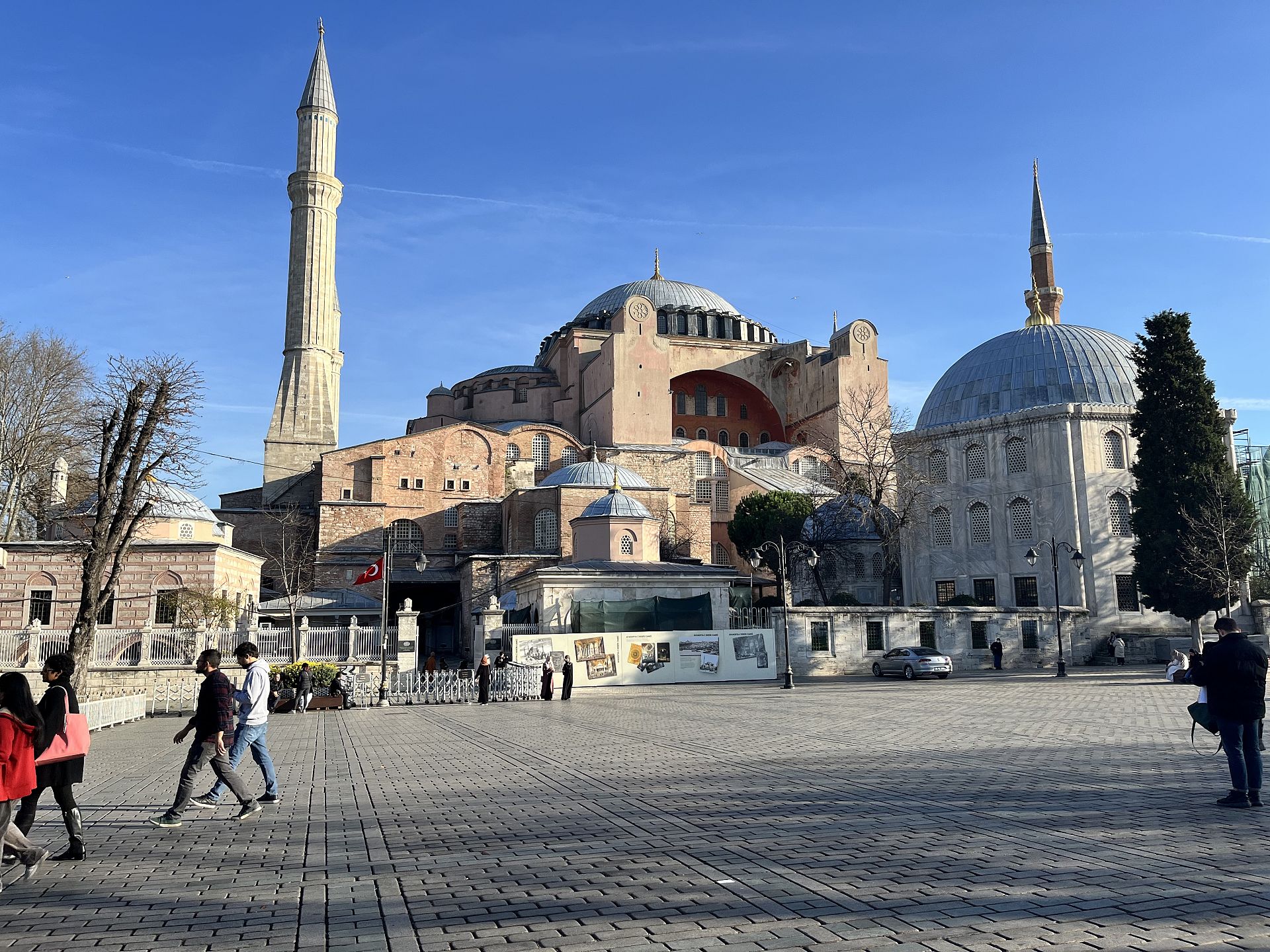 Το euronews στα μονοπάτια του ελληνισμού στην Κωνσταντινούπολη - Τύπος ...