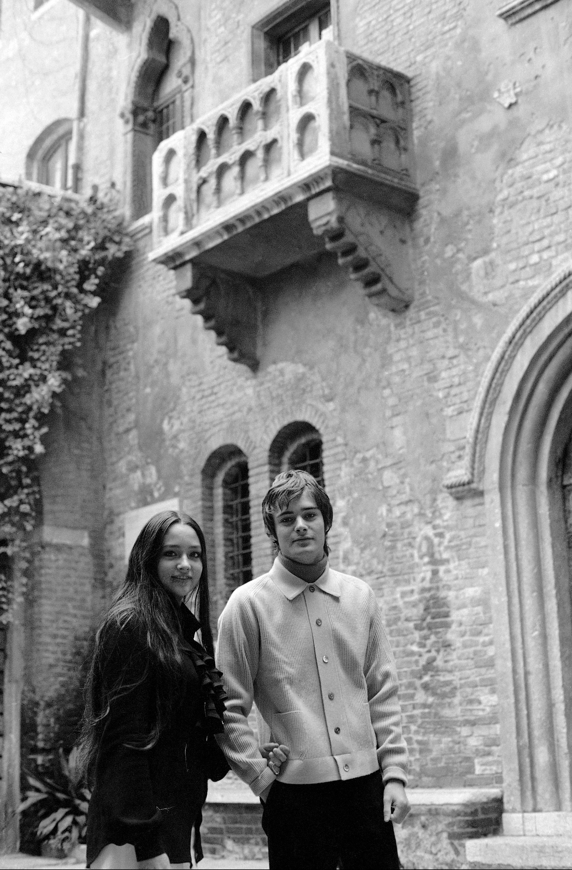 'Romeo & Juliet' stars sue over 1968 film's teen nude scene | Euronews