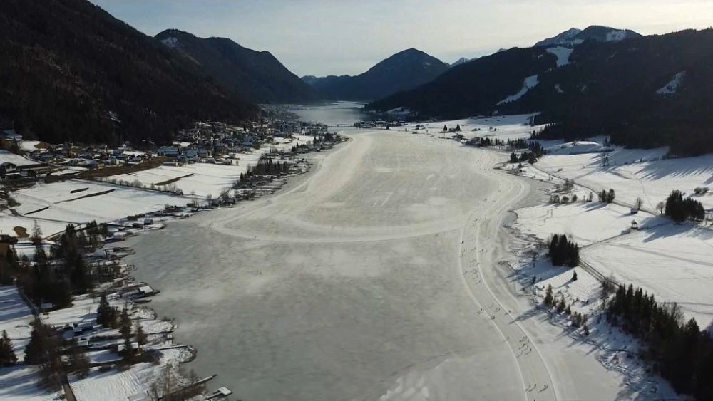 Autriche : le lac gelé qui résiste aux températures plus élevées | Euronews