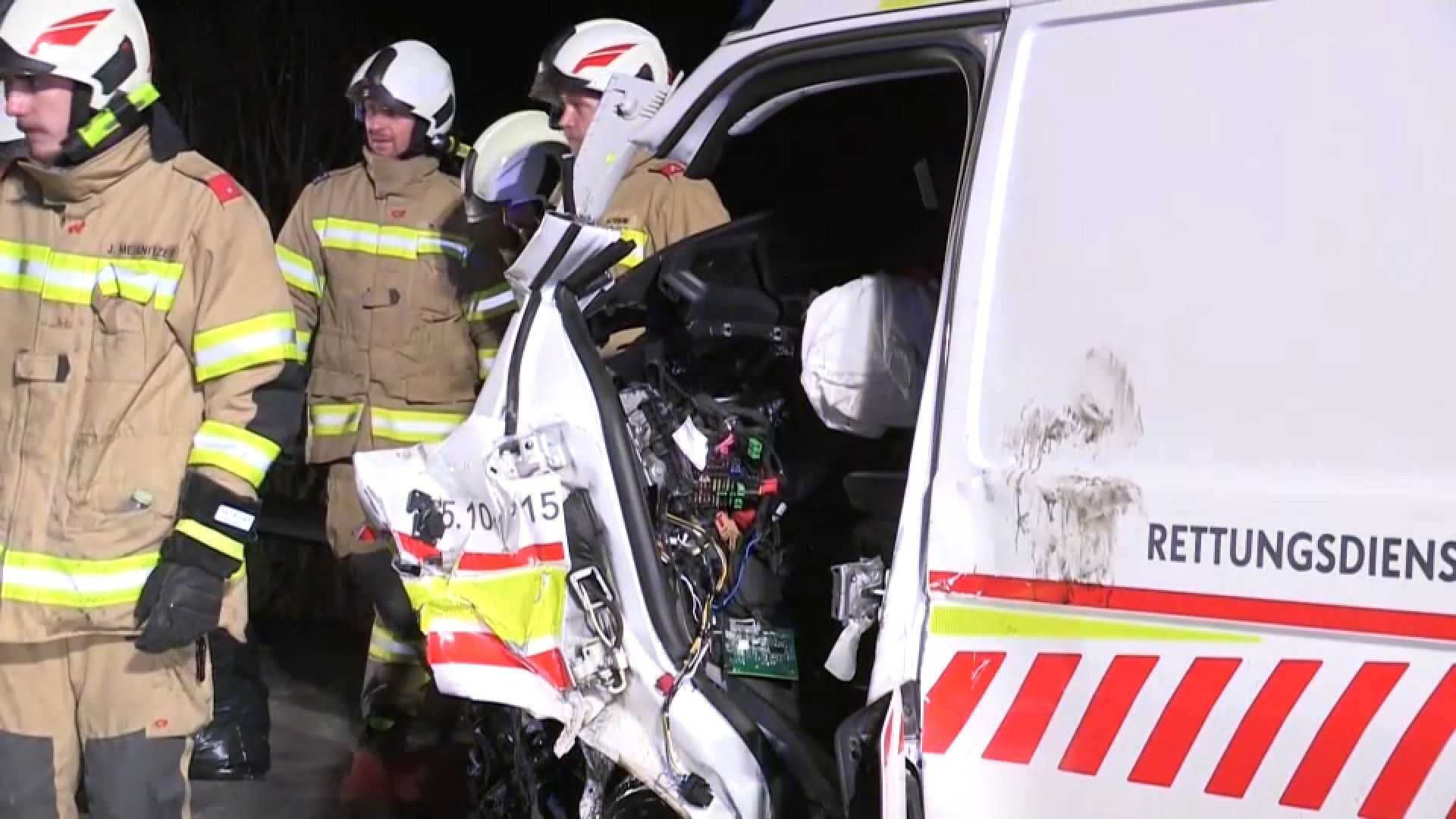 Frontal-Crash auf Bundesstraße: 76-Jähriger stirbt im Rettungswagen | Euronews