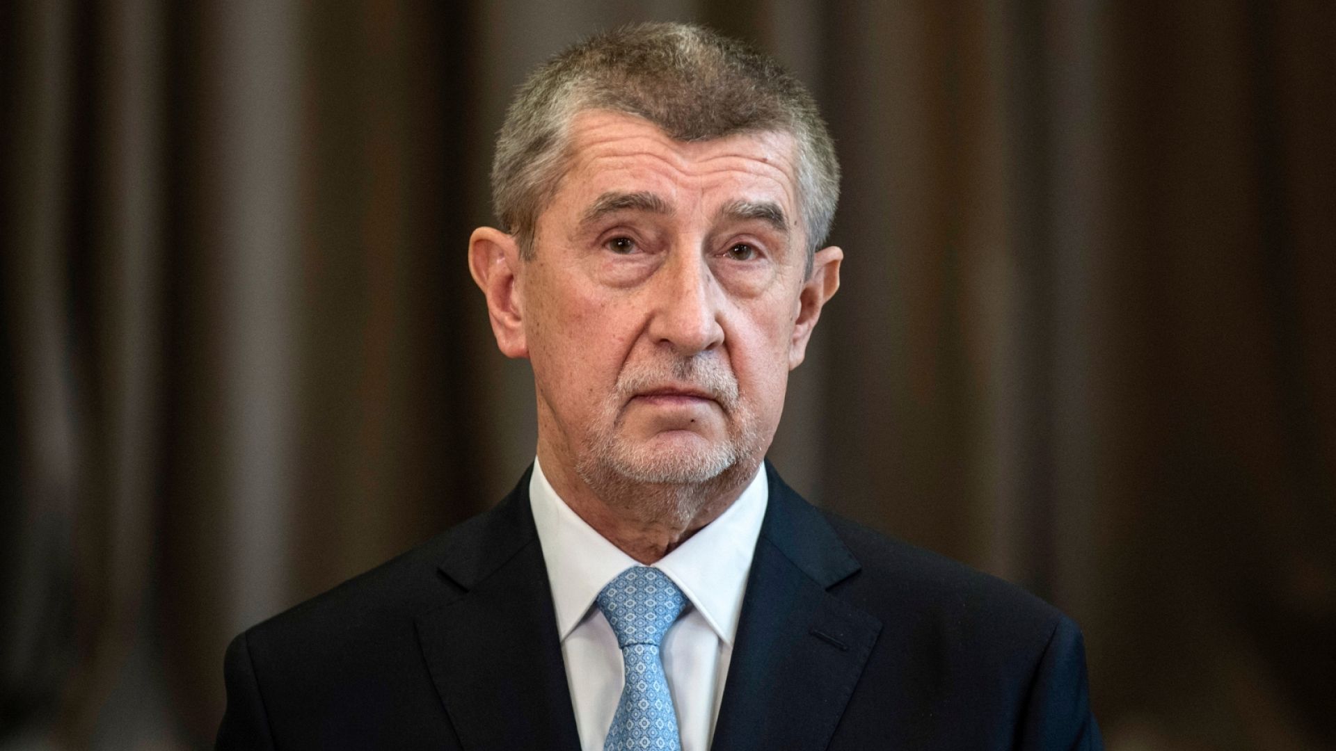 Czech Presidential elections: Eight condenders, three favourites, two ...