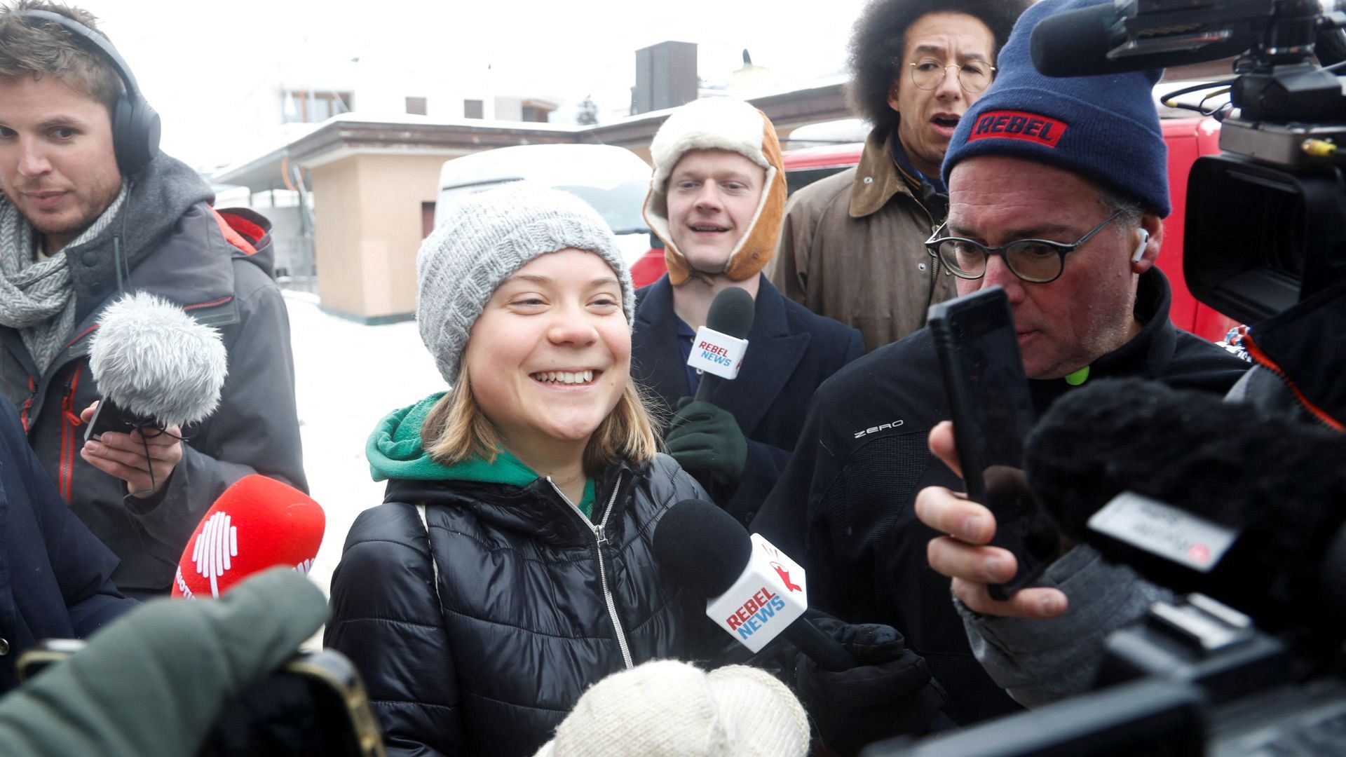 Video. 'Very likely’: Greta treats mocking reporters to signature ...