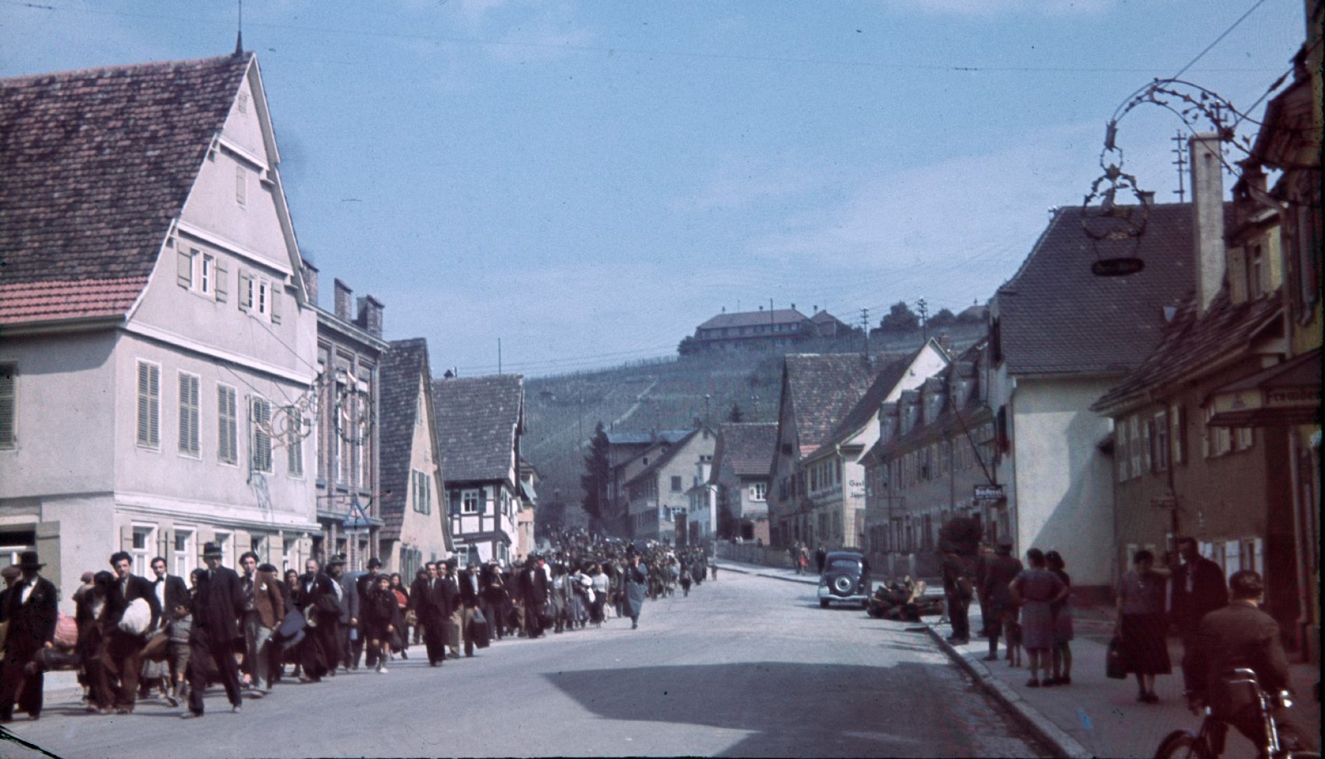 Holocaust researchers appeal for Nazi deportation images to document ...