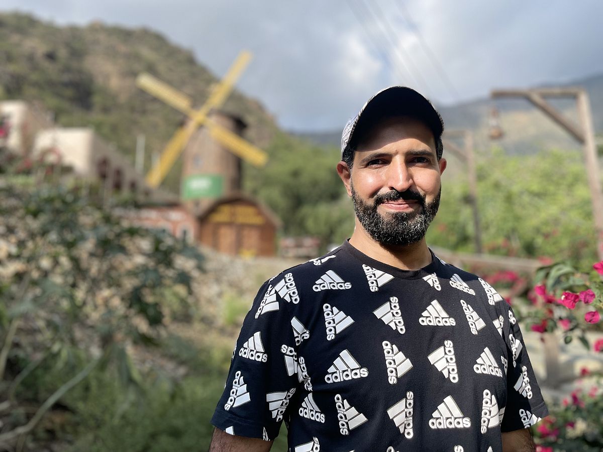 Mountaintops, flower men and folk art: Inside Saudi’s Aseer province ...