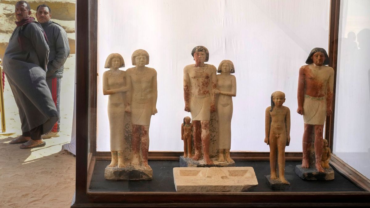 Egypt unveils new incredible discoveries including two tombs and gold ...
