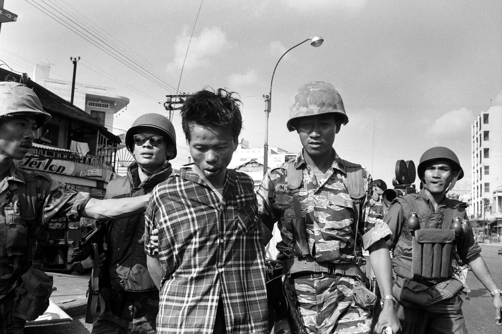 Culture Re-View: A photograph changes the course of the Vietnam War ...