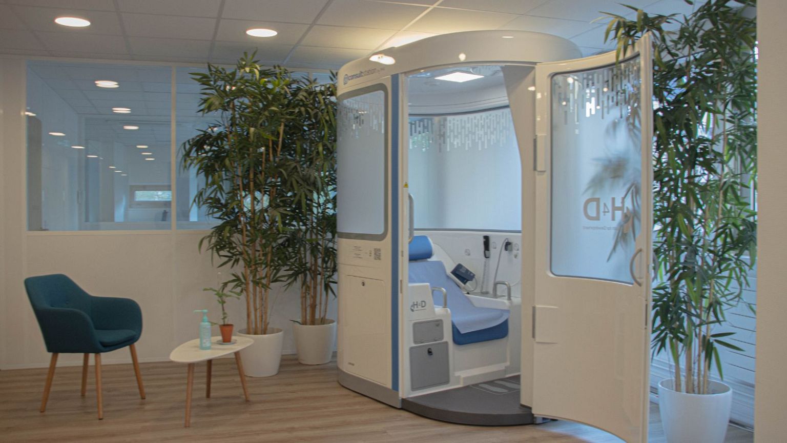 Can’t find a doctor? This hi-tech telemedicine booth offers a handy ...