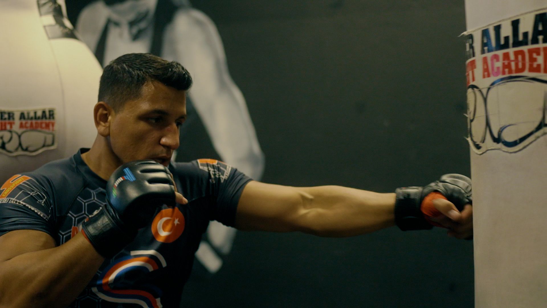 Meet the Turkish garbage collector fighting against discrimination, one ...