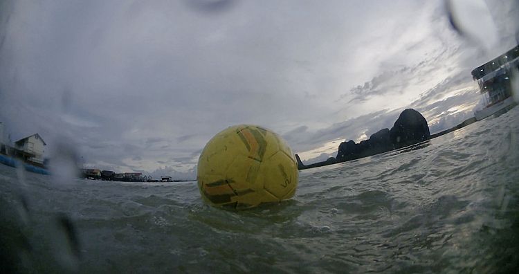 Meet the football team floating to success in Thailand | Euronews