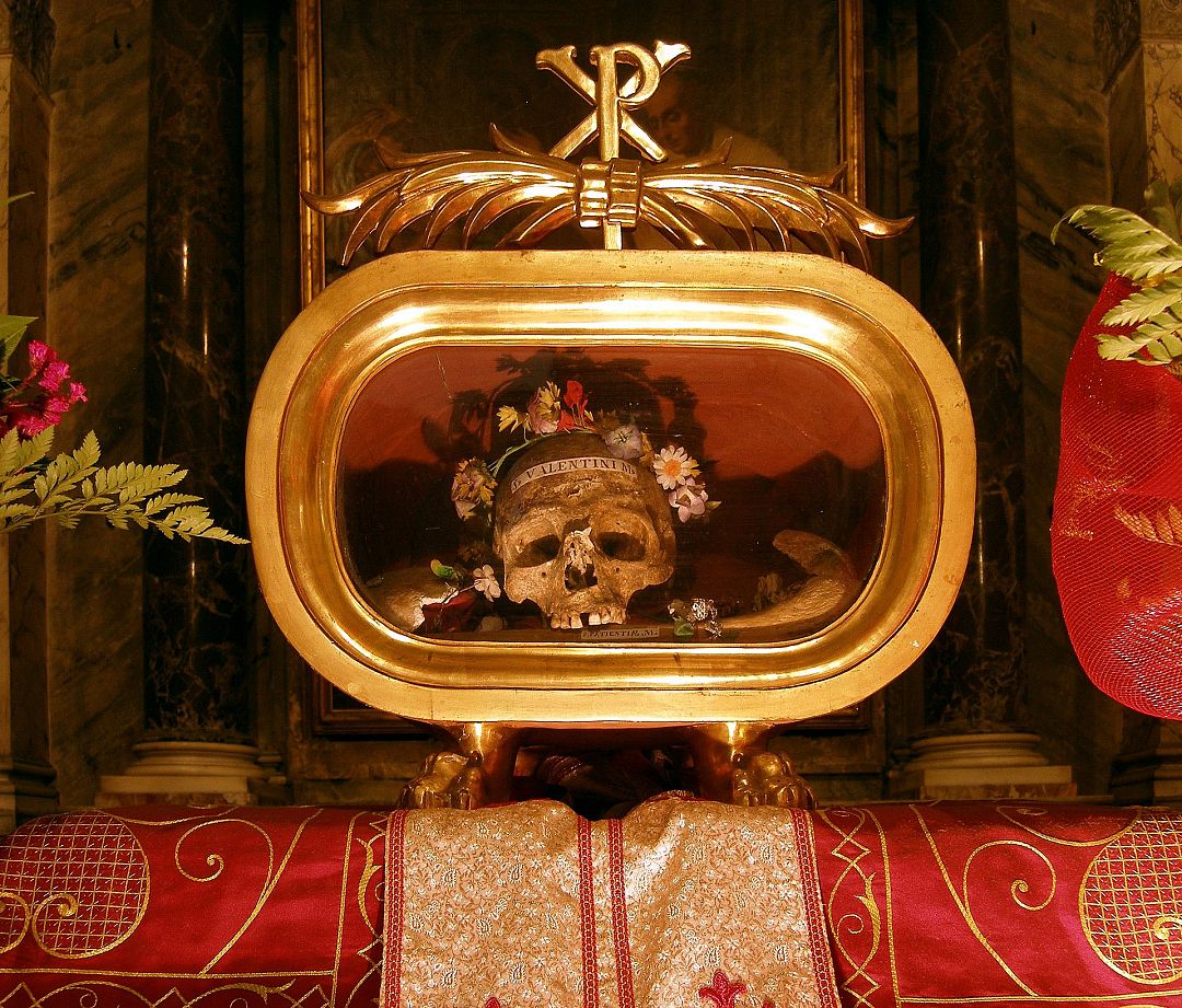 Sur les traces de Valentin, le saint à l'origine de la fête des ...