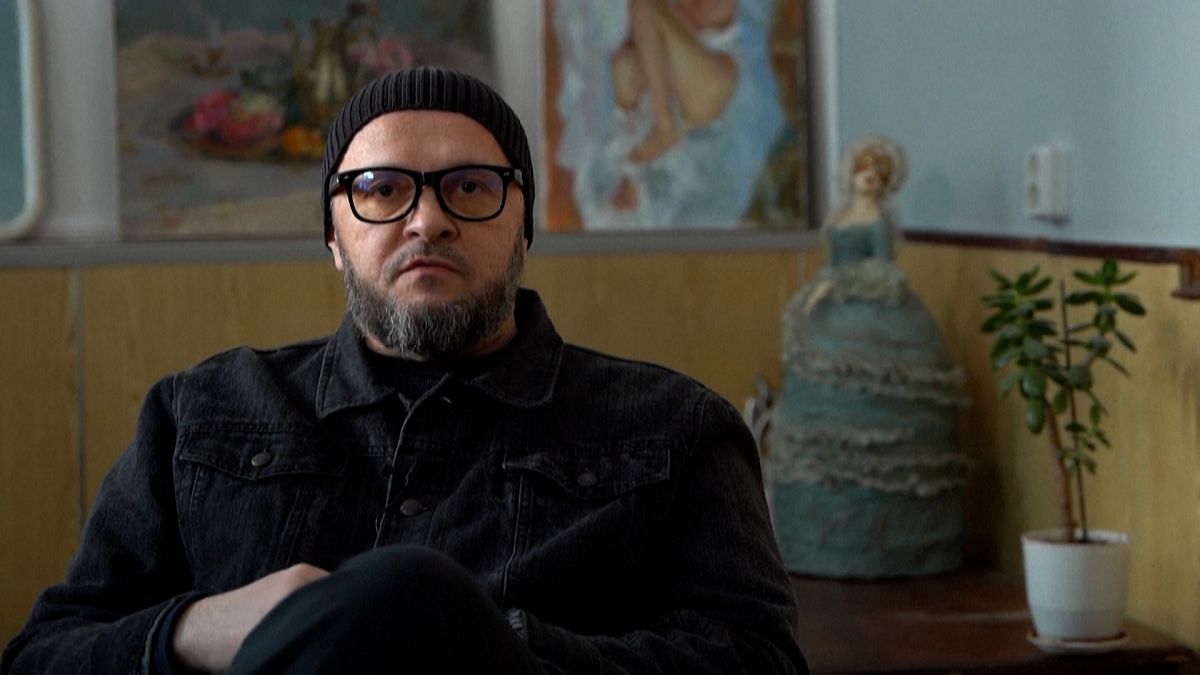 From the frontline to rehearsals: Former Ukrainian actor turned soldier ...