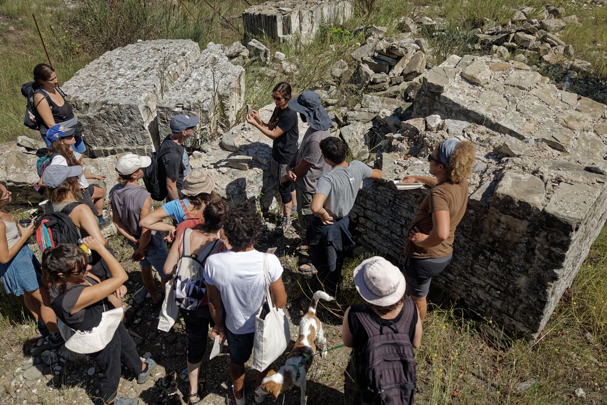 Meet the Greek team studying and preserving traditional stonemasonry ...