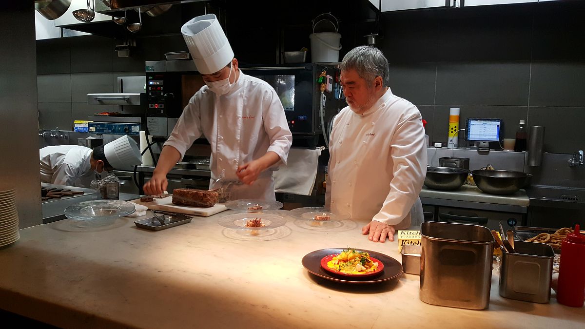 Un exquisito viaje culinario a Tokio de la mano de los célebres chefs ...