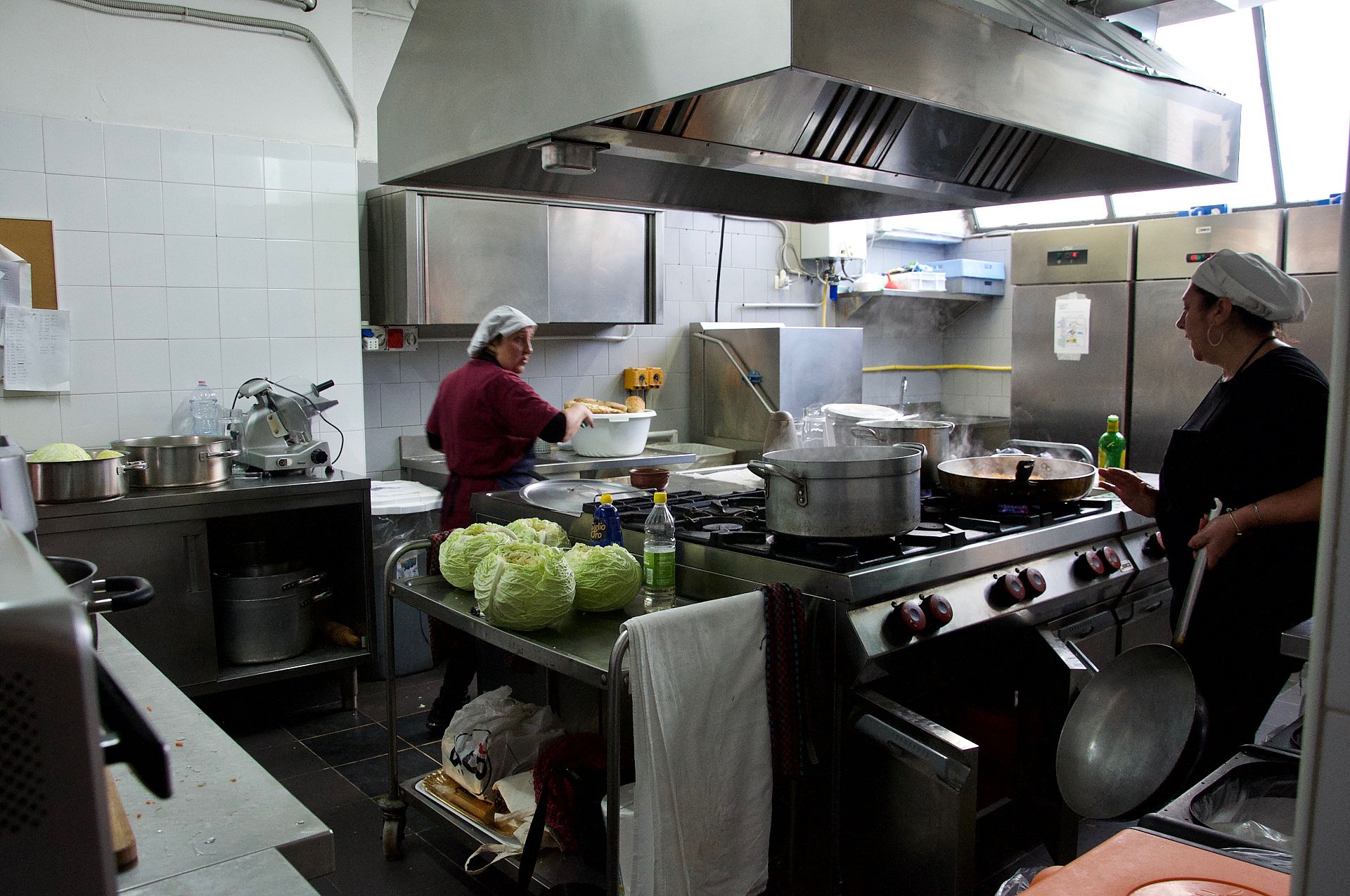 Italian fusion food project serves and protects Naples-based female ...