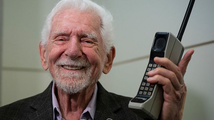 'Father of mobile phones,' 94, doesn't know about TikTok but is hopeful ...