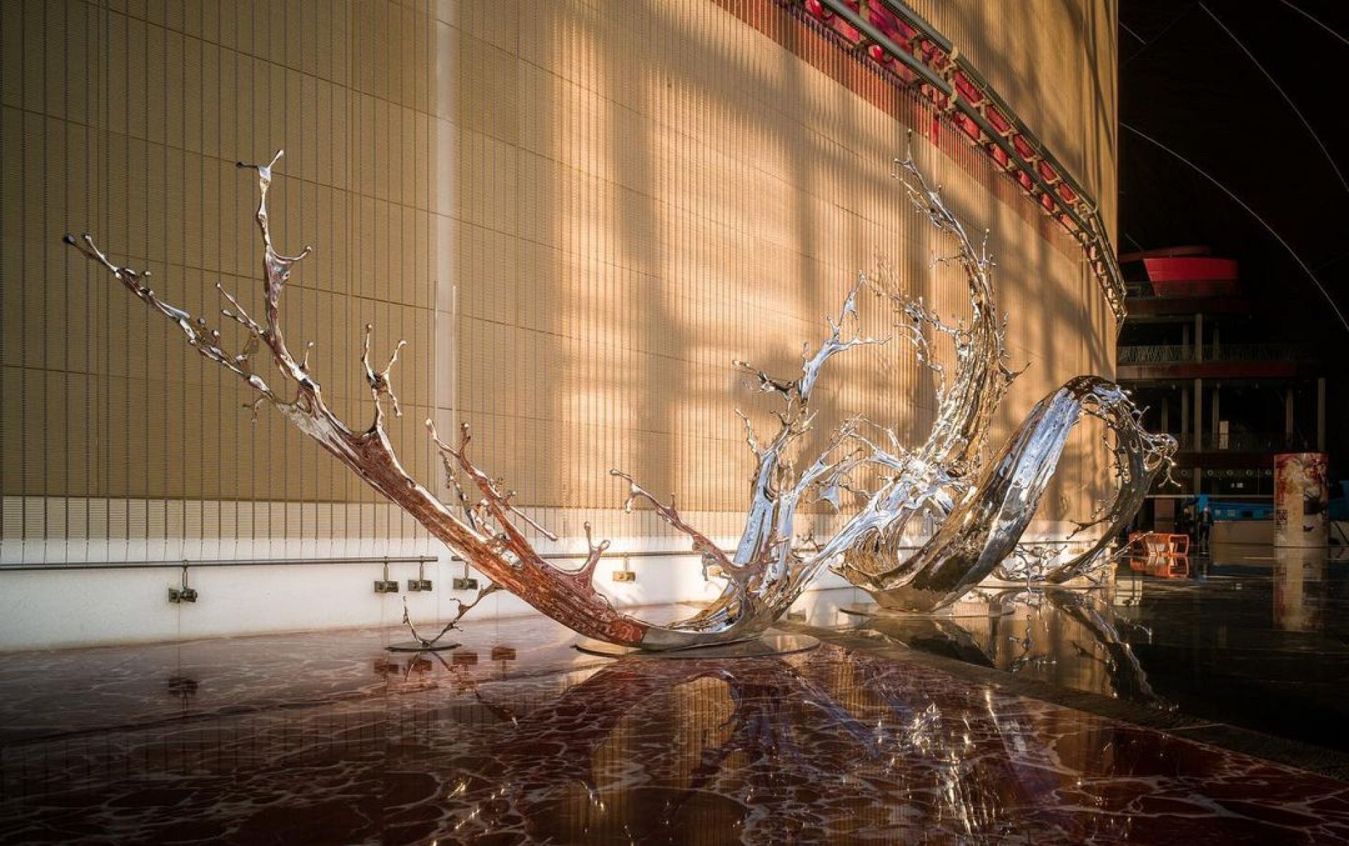 Renowned Chinese artist Zheng Lu to showcase gravity-defying water sculptures in London | Euronews