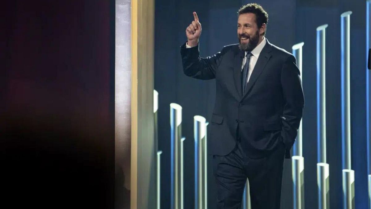 Adam Sandler receives Mark Twain Prize for American Humor | Euronews