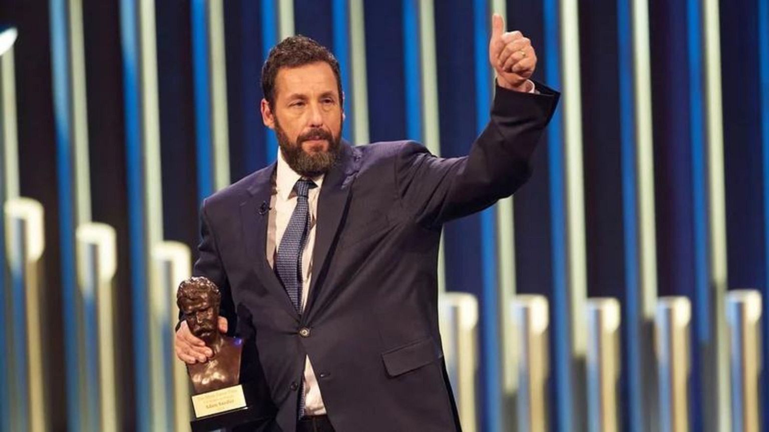 Adam Sandler receives Mark Twain Prize for American Humor | Euronews