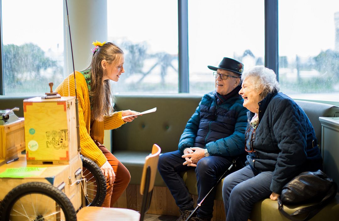 Meet the Poetry Machine: Creating poems based on conversations | Euronews